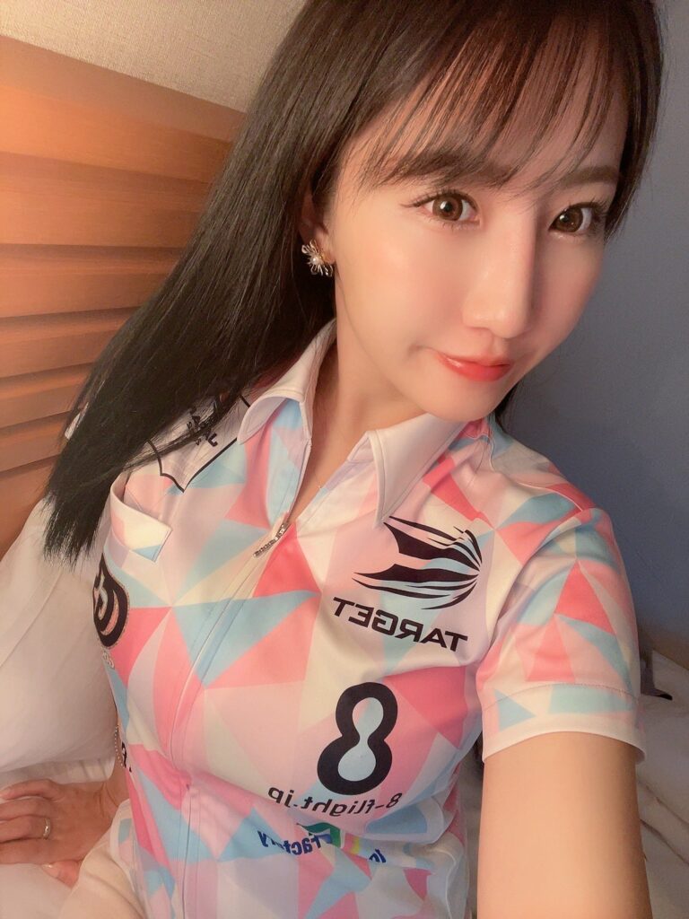 熊谷麻音の魅力に迫る！ダーツとGカップグラビアの二刀流【津軽弁な美人ダーツプロ】 – ダーツブログ NEED(ニード)